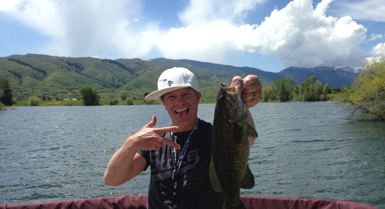 Pineview Reservoir Fishing - Smallmouth Bass! - Kraken Bass Pineview Reservoir Fishing - Smallmouth Bass! - Kraken Bass